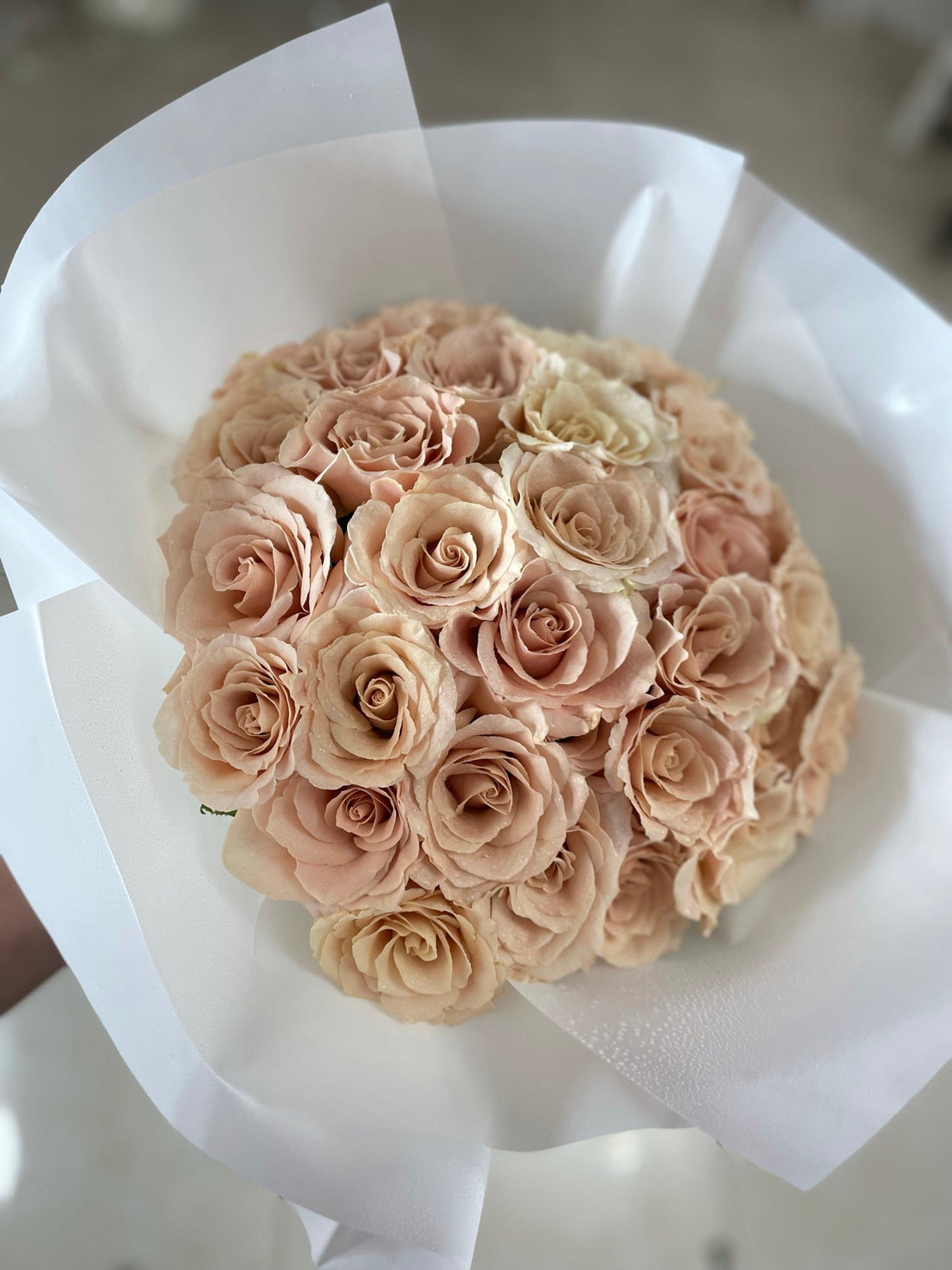 Quicksand Roses Bouquet - Subtle Elegance | Florabella Flowers
